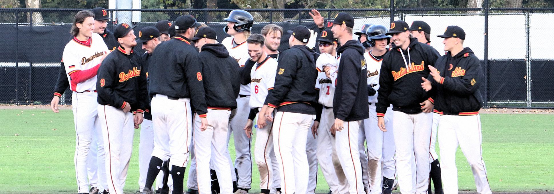 Deutschland mit Walkoff-Sieg nach Achterbahnfahrt - Deutscher Baseball ...